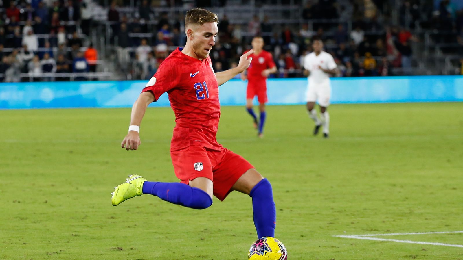 LA Galaxy announces the signing of former USMNT winger Tyler Boyd LA Galaxy announces the signing of former USMNT winger Tyler Boyd